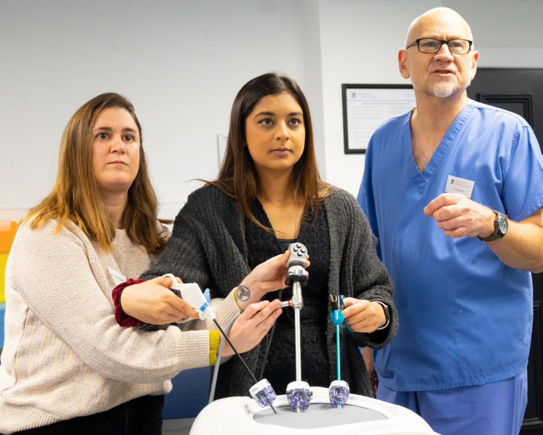 Basic Surgical Skills Course | Royal College of Physicians and Surgeons of Glasgow